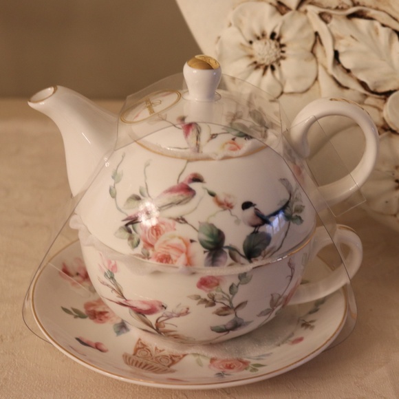 Grace Teaware | Dining | Grace Teaware Birds Floral Spring Garden Tea ...